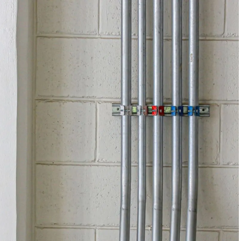 Guía Sencilla para Instalar Tubos EMT Conduit: Pasos Básicos y Consejos ...